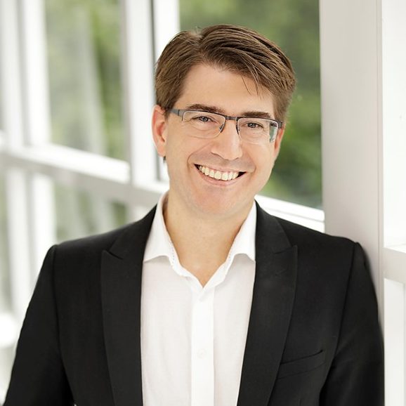 Webinar | The Future of Business: Navigating Research Partnerships (13 ...